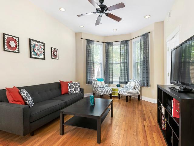 1512 W School Street # 1