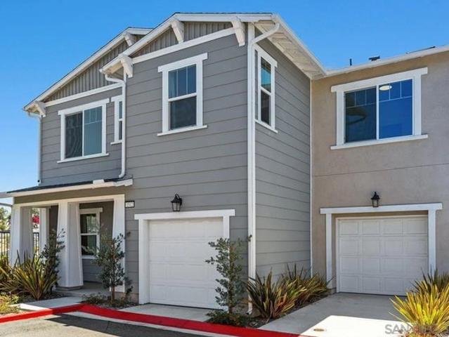 1512 Wingwood Ln, Vista, CA 92083