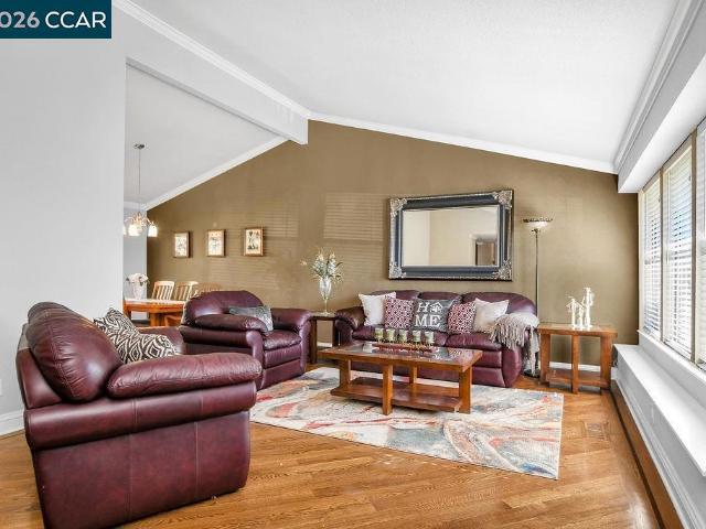 1512 Mellissa Ct