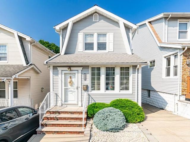 1512 80th St, North Bergen, NJ 07047