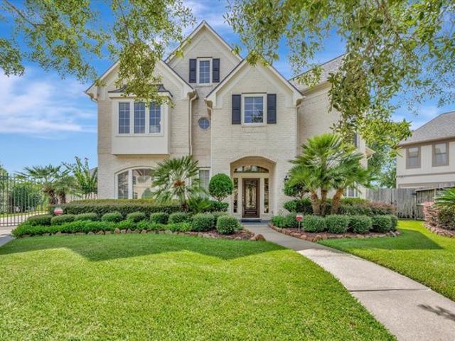 15134 Blossom Bay Dr, Houston, TX 77059