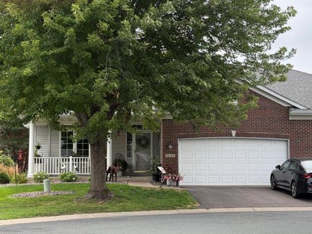 15135 Crestview Cir, Rosemount, MN 55068