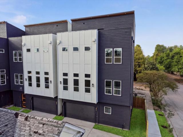 1513 McKee Street