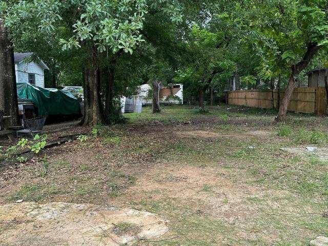 1513 N Palace Ave, Tyler, TX 75702 | MLS #26005 | Compass