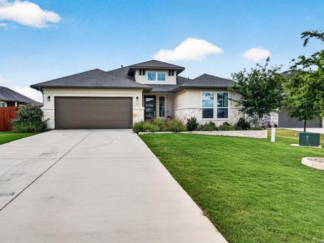 1513 Neumanns Pt, New Braunfels, TX 78132