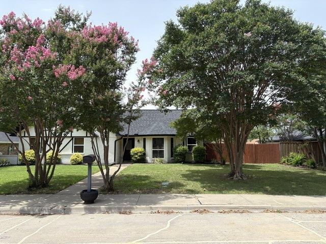 1513 Chisolm Trl, Lewisville, TX 75077