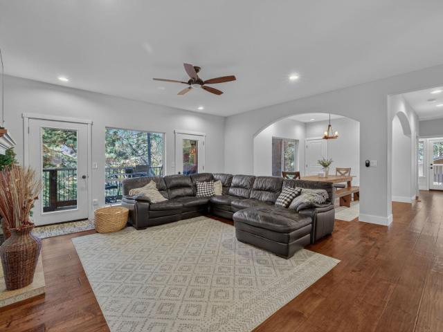 1513 Cree St, South Lake Tahoe, CA 96150 | MLS #225124 | Compass