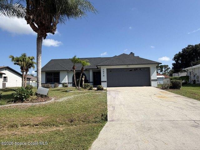 1513 Heartwellville St NW, Palm Bay, FL 32907