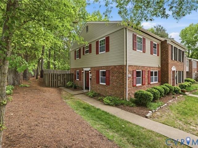 1513 Heritage Hill Dr, Henrico, VA 23238