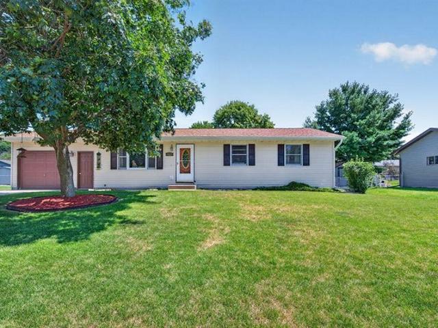 1513 Holley St, Holmen, WI 54636