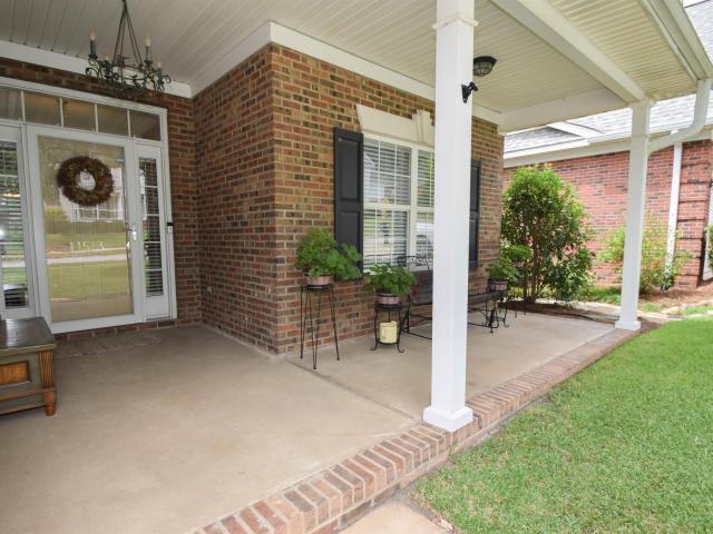 1513 Lost Creek Drive