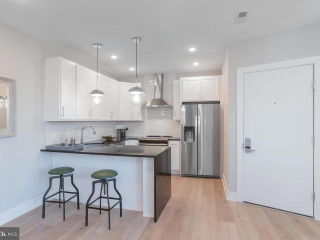 1513 Ridge Avenue # 501