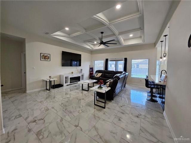 1513 Stirrup Circle