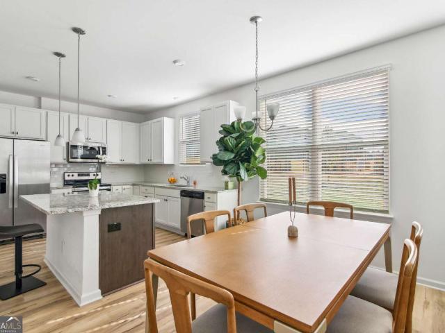 1513 Salinger Court 1513