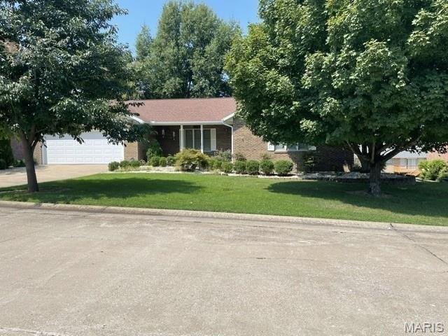 1513 Tanglewood Rd, Jackson, MO 63755