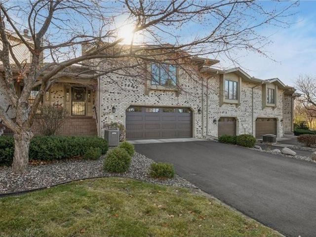 1513 th Ave N, Plymouth, MN 55446