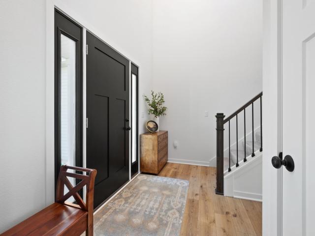 1513 Whalen Dr