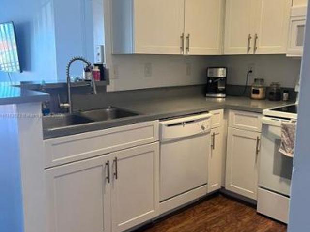 151 117th Ave SW #9303, Pembroke Pines, FL 33025