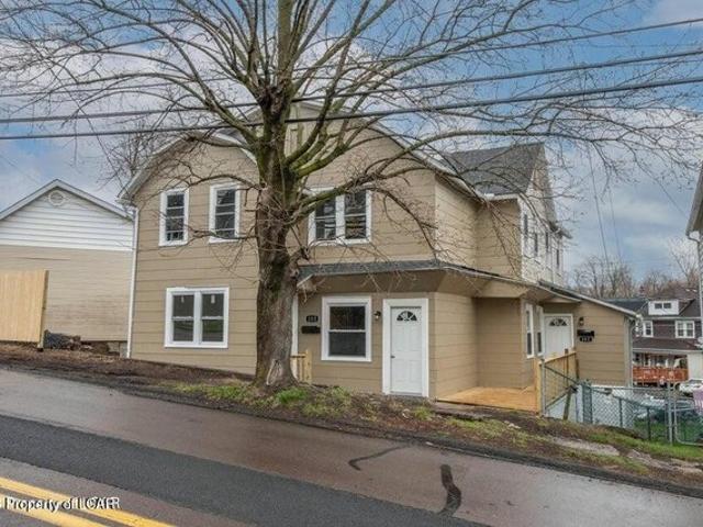 151 153 Robert St, Nanticoke, PA 18634