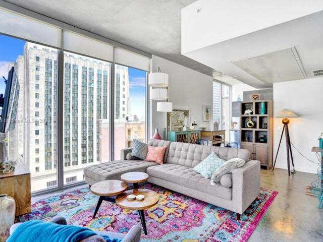 151 1st St SE #1110, Miami, FL 33131