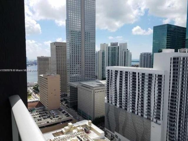 151 1st St SE #3207, Miami, FL 33131