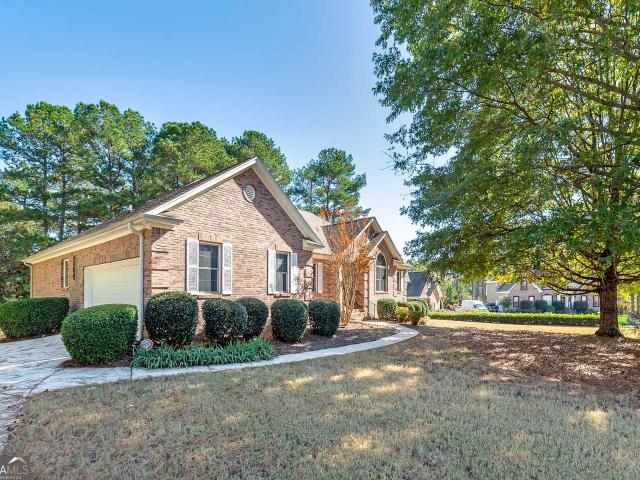 151 Courts of Hampton