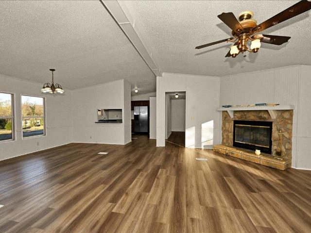 151 Co Rd 1606
