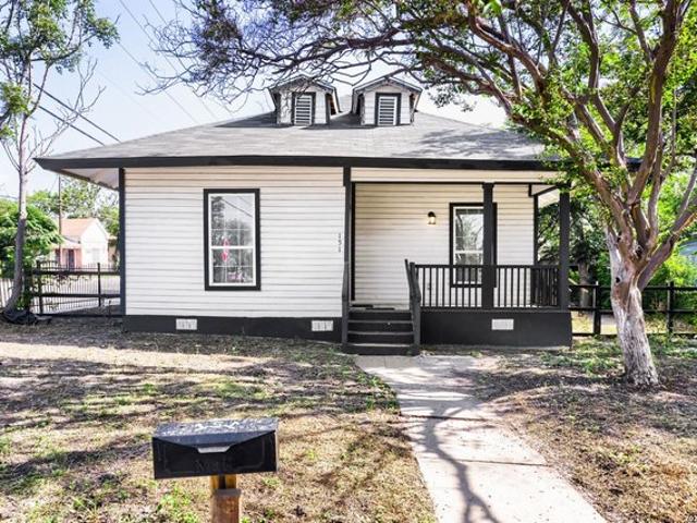 151 Cornell Ave, San Antonio, TX 78201