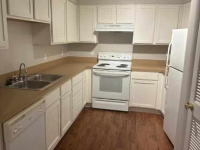 151 Calhoun Street F