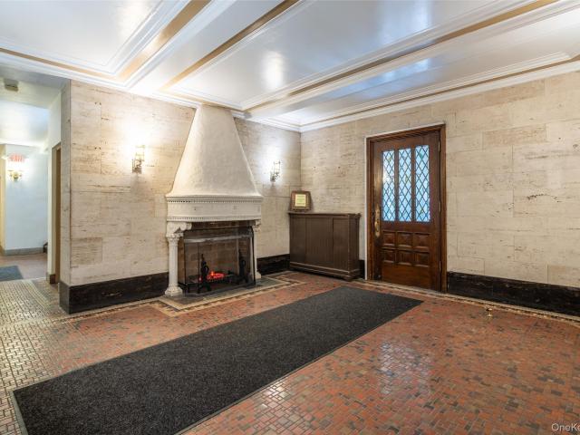 151 Centre Ave, Unit 5B, New Rochelle, NY 10805 | MLS #982560 | Compass