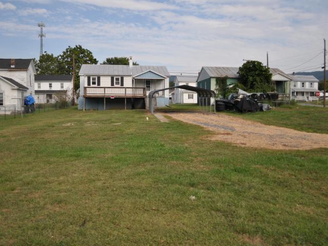 151 craig st e