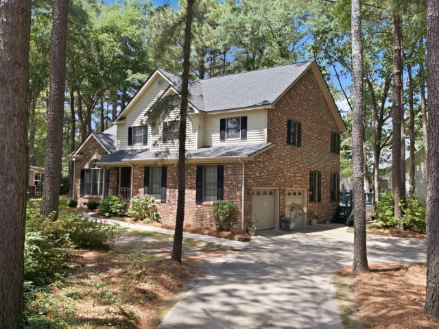 151 Crown Point