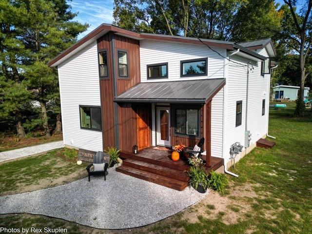 151 and 153 Clark St, Grant, MI 49327