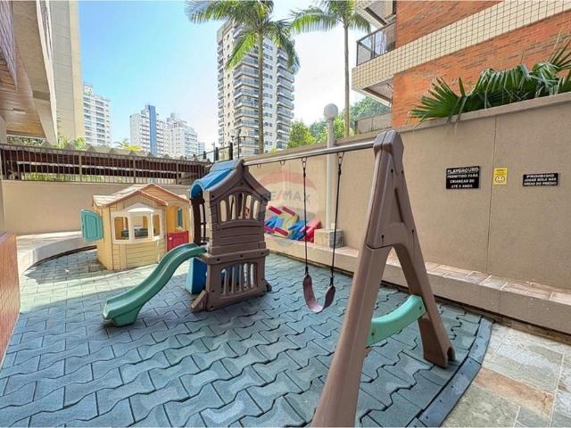 151 Área Útil Apartamento Alugar, 4 Dormitórios localizado em Jardim Astúrias, Guarujá, São Paulo, 11420000 | Brasil