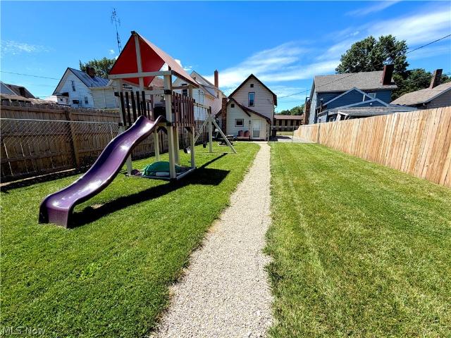 151 Beaver Avenue NE