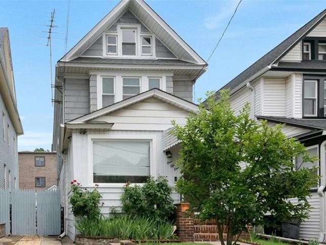 151 Beechwood Ave, Mount Vernon, NY 10553