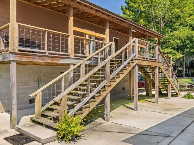 151 Bluffview Dr