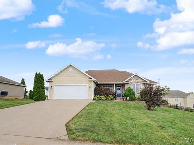 151 Black Willow Ln, Jackson, MO 63701