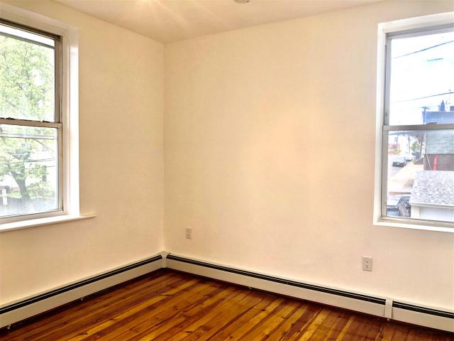 151 Bleecker St # 5