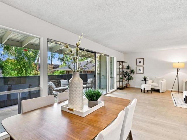 151 Buckingham Drive 204