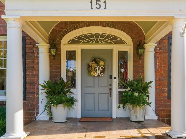 151 Buist Avenue