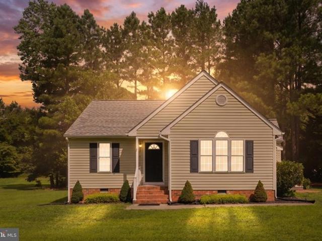 151 Deep Landing Rd, Tappahannock, VA 22560