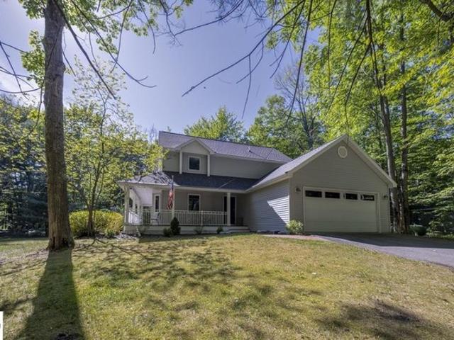 151 Dubonnet Trl, Interlochen, MI 49643