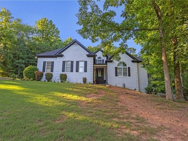151 Dumar Ln, Hoschton, GA 30548