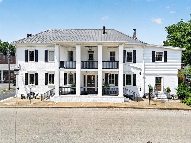 151 E 6th St, Russellville, KY 42276