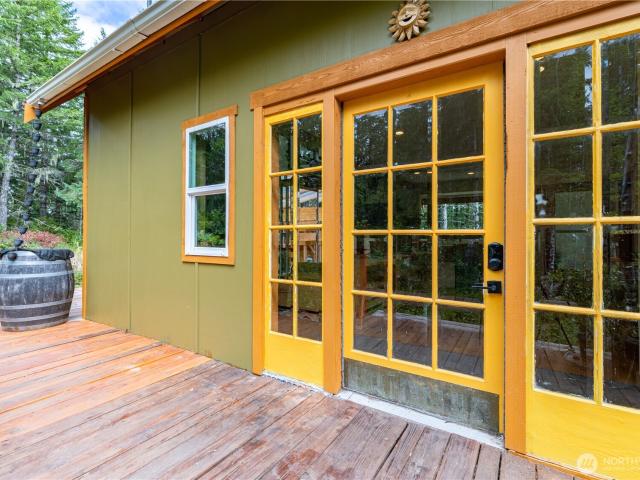 151 E Skyview Drive