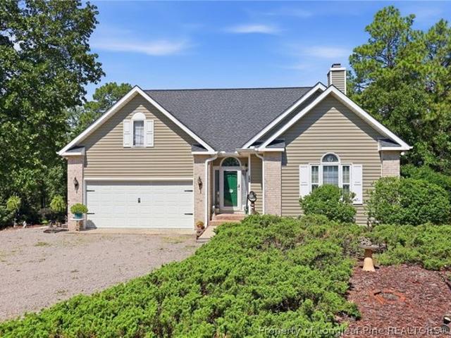 151 Edgemont Ter, Sanford, NC 27332