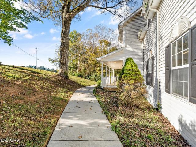 151 Huntington Lane