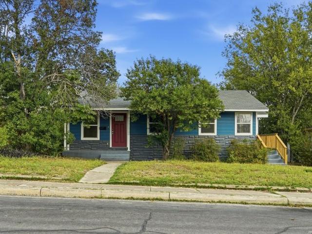 151 Morningview Dr, San Antonio, TX 78220