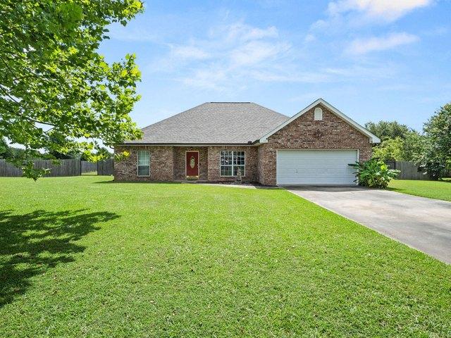 151 Melody Ln, Deridder, LA 70634